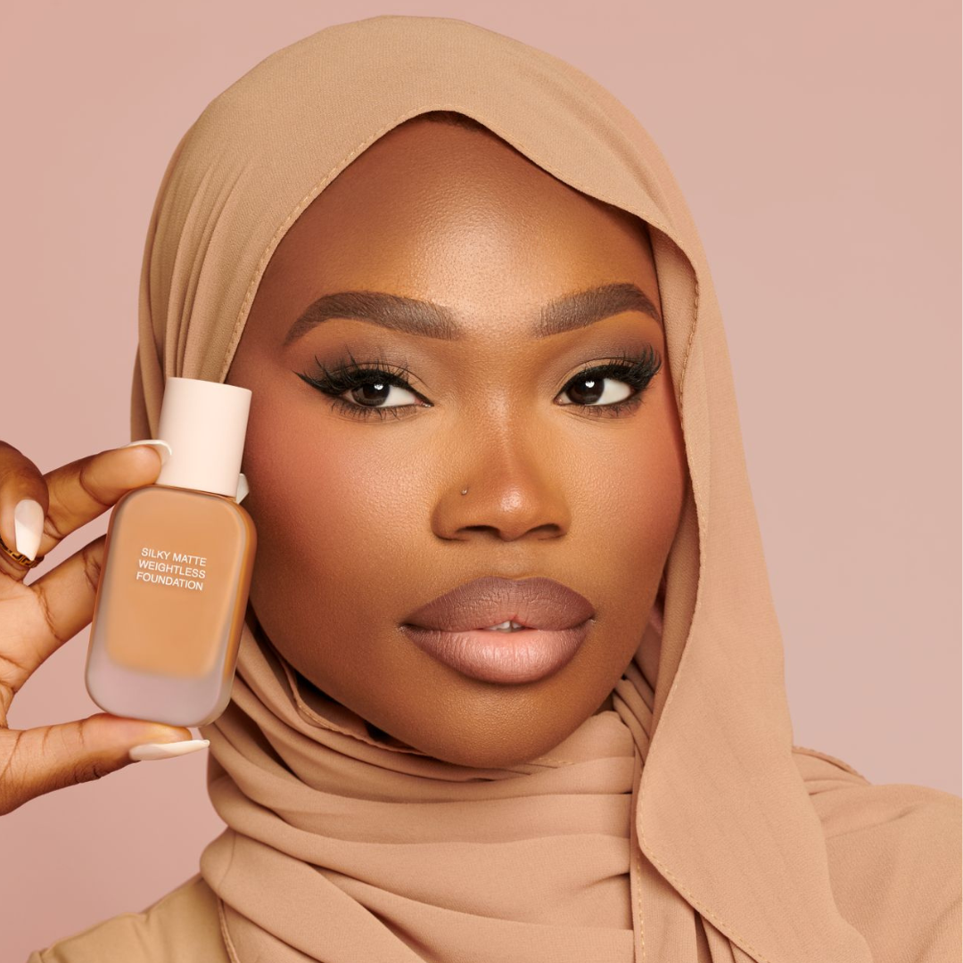 Long-Lasting & Full Coverage Silky Matte Weightless Foundation – HNB ...